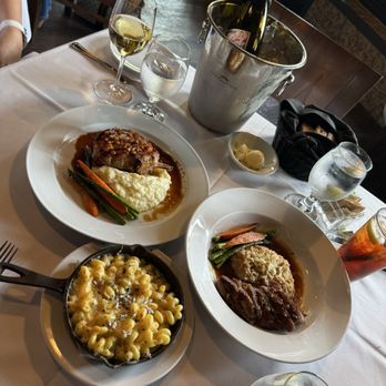 RUSSELL’S RESTAURANT - Updated October 2025 - 477 Photos & 586 Reviews ...