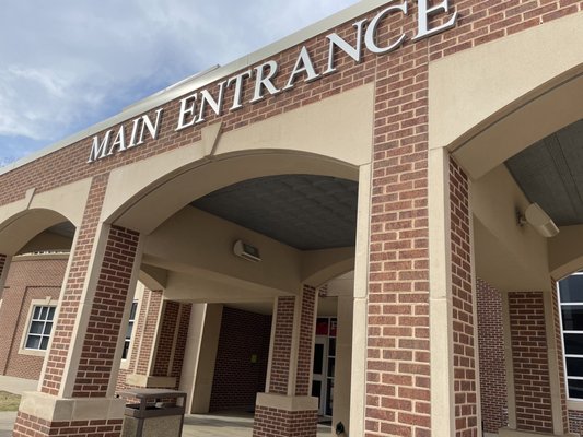 GRAPEVINE MIDDLE SCHOOL - Updated August 2025 - 21 Photos - 301 Pony ...