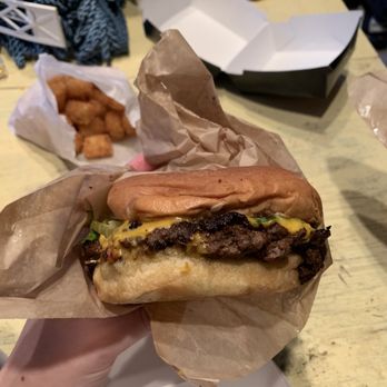 COSMO BURGER - 47 Photos & 74 Reviews - 7438 Wornall Rd, Kansas City ...
