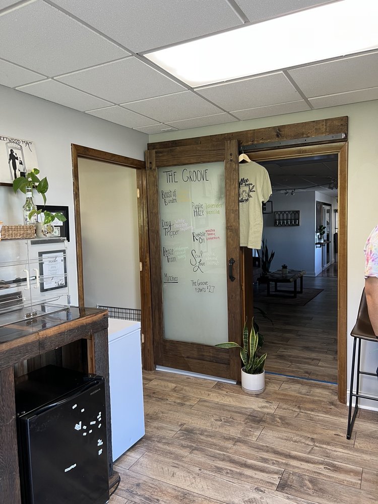 THE GROOVE COFFEE SHOP - Updated July 2024 - 9 Middletown Rd, Fairmont ...