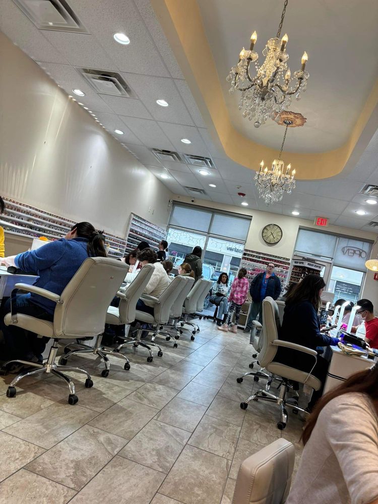 Q NAILS & SPA - Updated December 2025 - 63 Photos & 58 Reviews - 26 ...