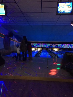 AMITY BOWL - Updated May 2025 - 15 Photos & 24 Reviews - 30 Selden St ...