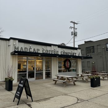 MADCAP COFFEE - Updated January 2026 - 180 Photos & 83 Reviews - 1041 ...