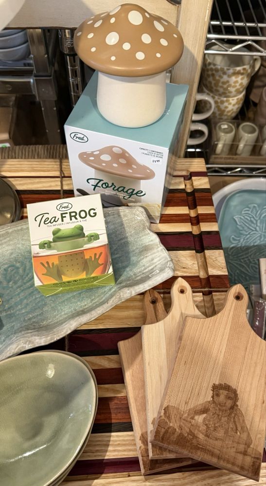 THE BERRY PATCH , KITCHEN STORE - Updated January 2026 - 104 Winslow ...