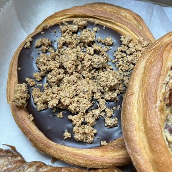 FAT PEACH BAKERY - Updated December 2025 - 126 Photos & 52 Reviews ...