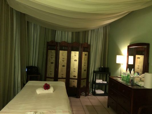 COCO SPA - Updated September 2025 - 14 Photos - 8426 W Oakland Park ...