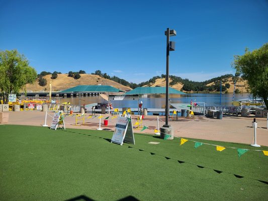 SACRAMENTO STATE AQUATIC CENTER - Updated May 2025 - 326 Photos & 217 ...