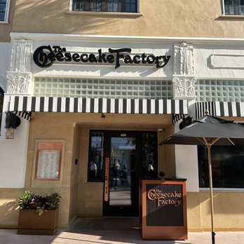 THE CHEESECAKE FACTORY - Updated July 2024 - 91 Photos & 34 Reviews ...