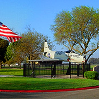 MERCED REGIONAL AIRPORT - Updated December 2025 - 21 Photos & 13 ...