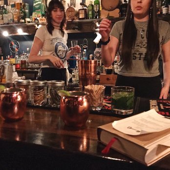 THE ORACLE - Updated December 2025 - 33 Photos & 25 Reviews - 1159 Oak ...