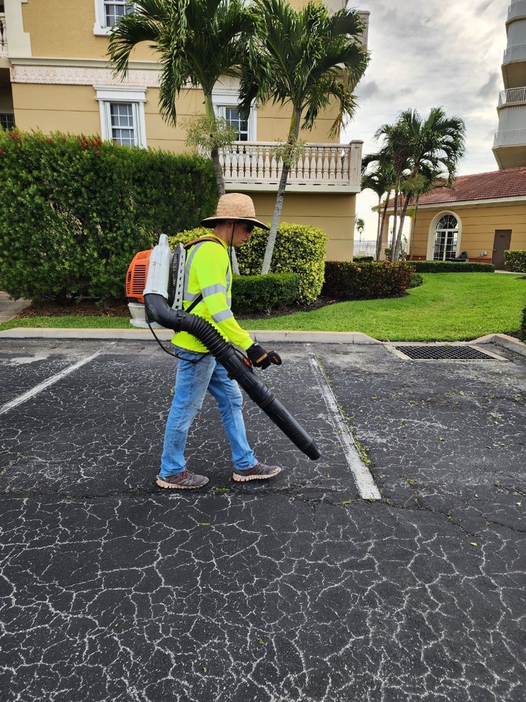 GLOBAL GREENZ - Updated August 2025 - 13 Photos - 2800 Allen Hill Ave ...