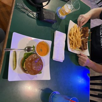 L & M FIREHOUSE - Updated January 2026 - 43 Photos & 102 Reviews - 533 ...