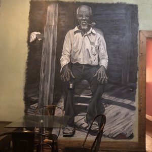 KAZOOLA EATERY AND ENTERTAINMENT - 58 Photos & 37 Reviews - 558 Dauphin ...