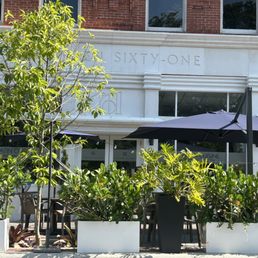 NINETEEN 61 - Updated December 2025 - 1001 Photos & 708 Reviews - 215 E ...