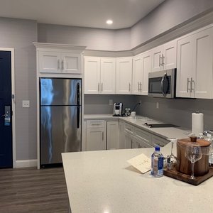 HOTEL LBI - 78 Photos & 88 Reviews - Hotels - 350 W 8th St, Ship Bottom ...