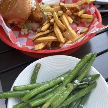 CHATTY’S TAVERN - Updated December 2025 - 22 Photos & 20 Reviews ...