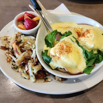 STACKS - Updated November 2024 - 43 Photos & 25 Reviews - 1202 Lincoln ...