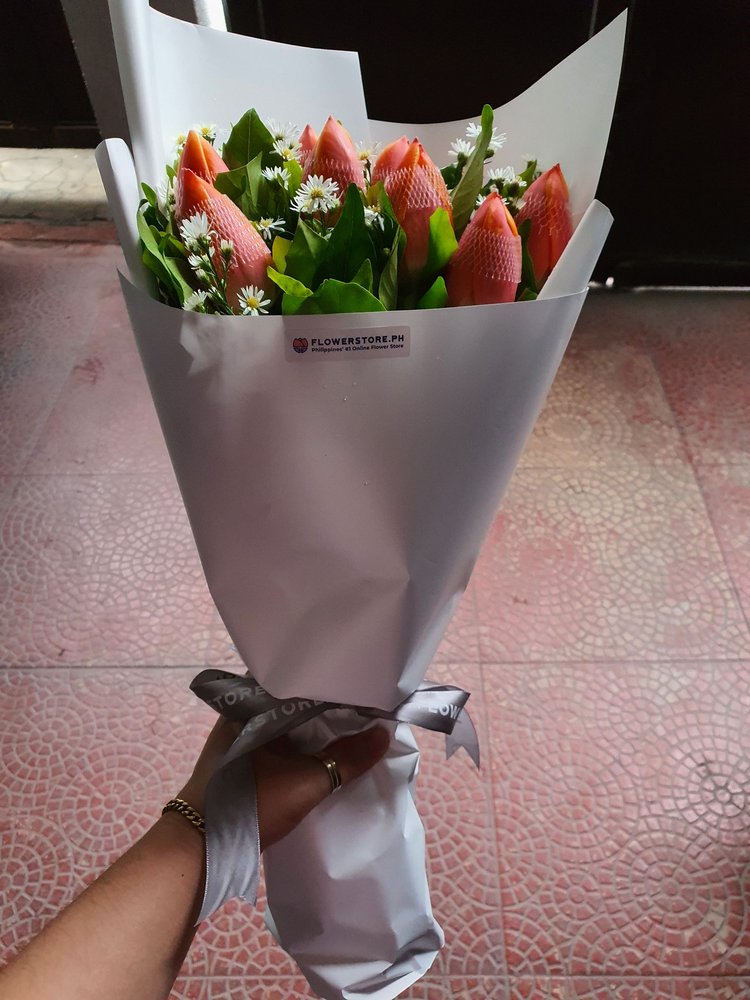 FLOWER STORE - Updated August 2024 - 34 Photos - 191 Salcedo, Makati ...