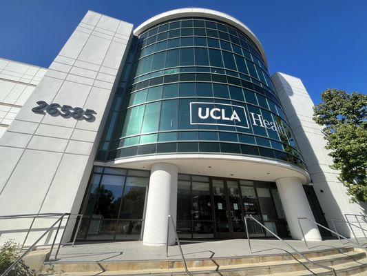 UCLA STEIN EYE CENTER CALABASAS - Updated December 2025 - 14 Reviews ...