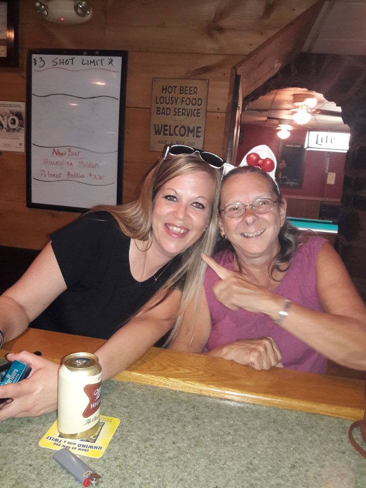 VERA CRUZ TAVERN - Updated January 2026 - 3883 Main Rd W, Emmaus ...