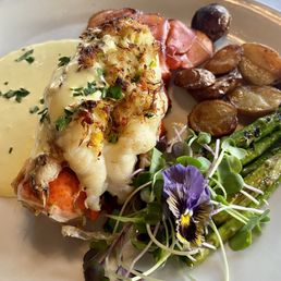 WALLOON LAKE INN - Updated December 2025 - 148 Photos & 98 Reviews ...