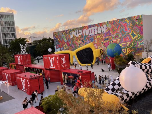 LOUIS VUITTON MIAMI DESIGN DISTRICT - Updated December 2024 - 57 Photos ...