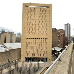 METROPOLITAN CORRECTIONAL CENTER - 22 Photos & 11 Reviews - 71 W Van ...