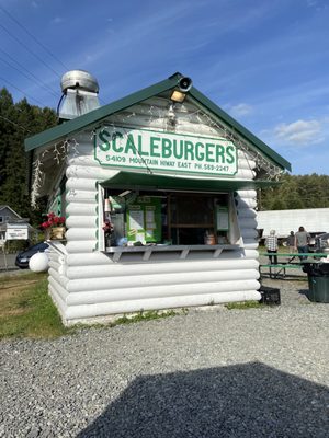 SCALE BURGERS - 35 Photos & 71 Reviews - 54109 Mountain Hwy E, Elbe ...