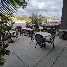 SERAY - Updated January 2026 - 206 Photos & 86 Reviews - 160 Maple Ave ...