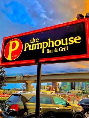 THE PUMPHOUSE BAR & GRILL - 229 Photos & 373 Reviews - 11802 NE 8th St ...