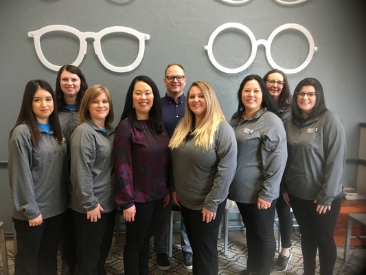 CLASSIC VISION FAMILY EYECARE - Updated December 2025 - 33 Reviews ...