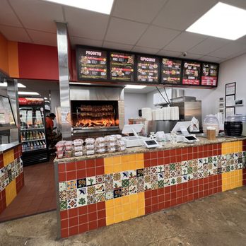 POLLOS LA PULLITA - Updated December 2025 - 14 Photos - 221 W Seminary ...