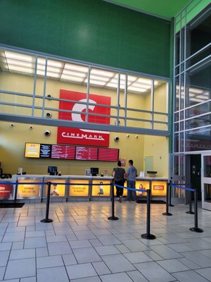 NORTHEAST MALL 18 AND XD - 58 Photos & 96 Reviews - Cinema - 1101 ...