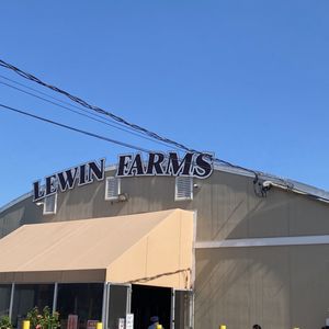 LEWIN FARMS - 594 Photos & 169 Reviews - 812 Sound Ave, Calverton, NY ...