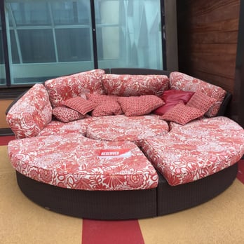 H2O POOL & BAR - Updated December 2025 - 98 Photos & 32 Reviews - 600 ...