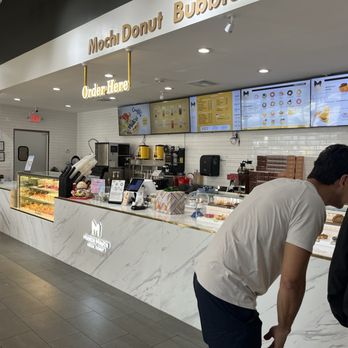 MUNCH MUNCH MOCHI DONUT - Updated October 2025 - 258 Photos & 118 ...