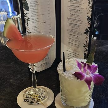 CROSSROADS KITCHEN & BAR - Updated December 2025 - 83 Photos & 48 ...