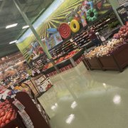 RHODES FAMILY PRICE CHOPPER - 38 Photos & 49 Reviews - 2210 W 76 ...