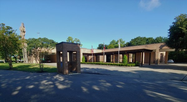 EARTHMAN RESTHAVEN FUNERAL HOME AND CEMETERY - Updated December 2025 ...