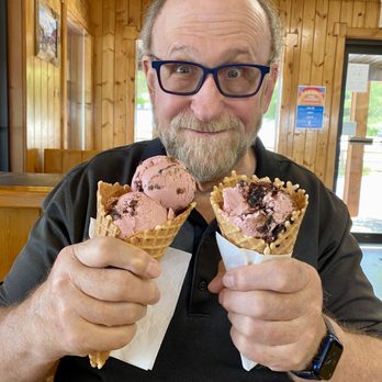 MOOMERS - Updated May 2025 - 328 Photos & 369 Reviews - 7263 N Long ...