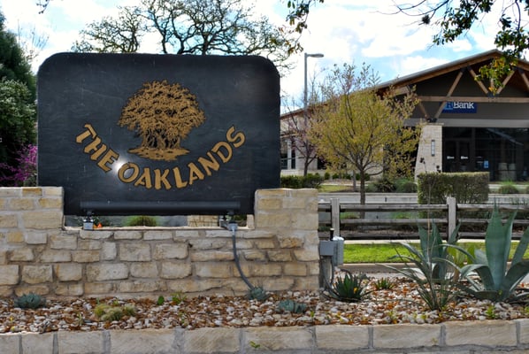 R BANK - Updated January 2026 - 33 Photos & 18 Reviews - 3600 E Palm ...