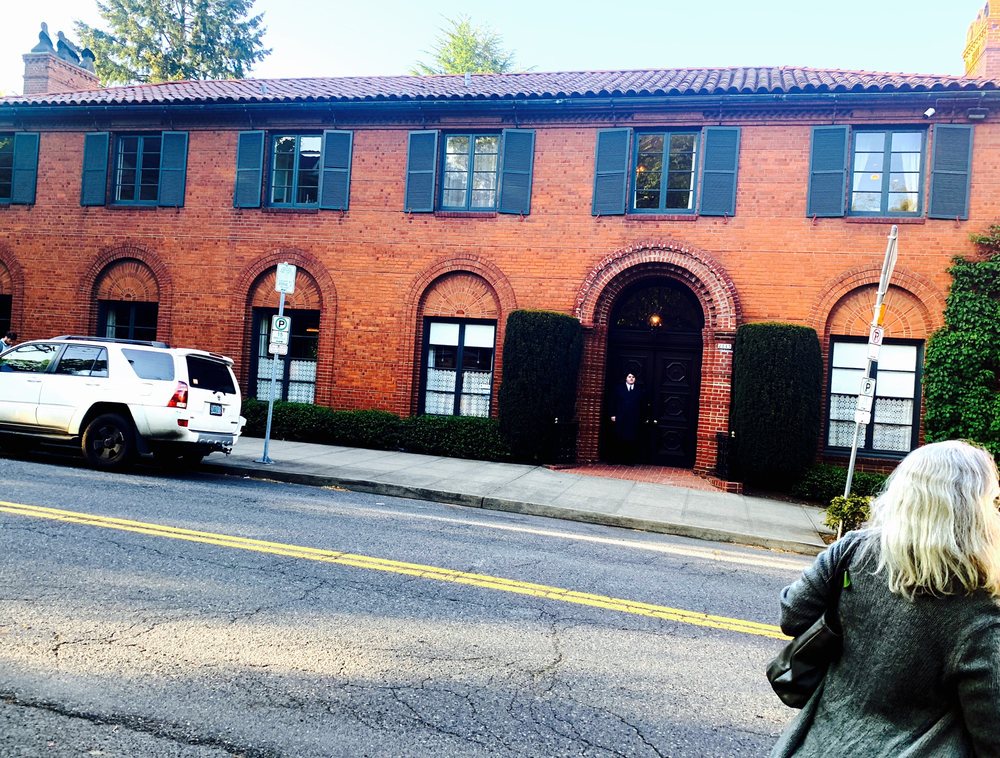 THE TOWN CLUB - Updated December 2025 - 2115 SW Salmon St, Portland ...