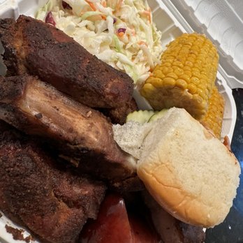 TEX 808 BBQ & BREWS - Updated October 2025 - 356 Photos & 328 Reviews ...