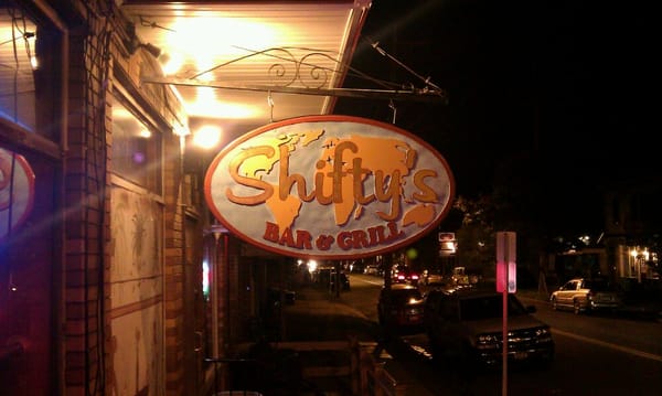 SHIFTY’S - 37 Photos & 71 Reviews - Chicken Wings - 1401 Burnet Ave ...