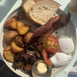 DRIFT CAFE - Updated October 2025 - 140 Photos & 80 Reviews - 3510 Wade ...