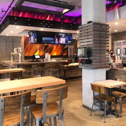 FIRE WINGS - MIDTOWN - Updated September 2025 - 170 Photos & 170 ...