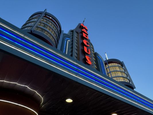 MARCUS POINT CINEMA - Updated January 2026 - 51 Photos & 137 Reviews ...