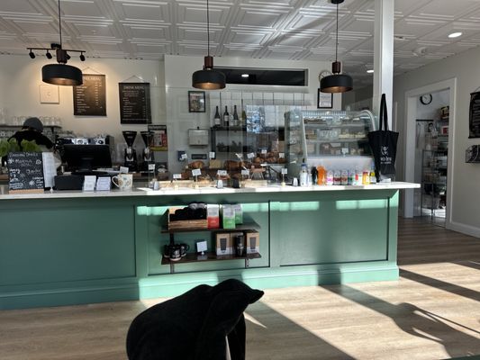 TWO BEES CAFE & PATISSERIE - Updated October 2025 - 56 Photos & 35 ...