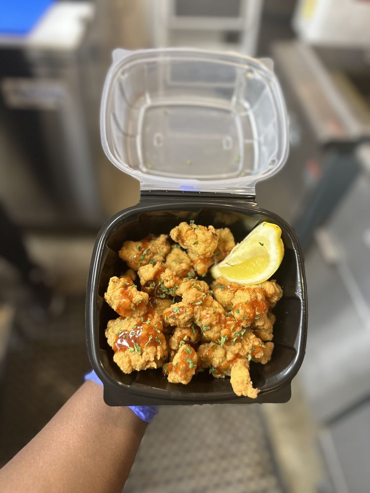 FINNA EAT - 17 Photos - 800 Forrest St NW, Atlanta , Georgia - Cajun ...