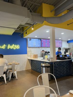 CRUNCHEESE - EDEN PRAIRIE - Updated December 2025 - 80 Photos & 42 ...